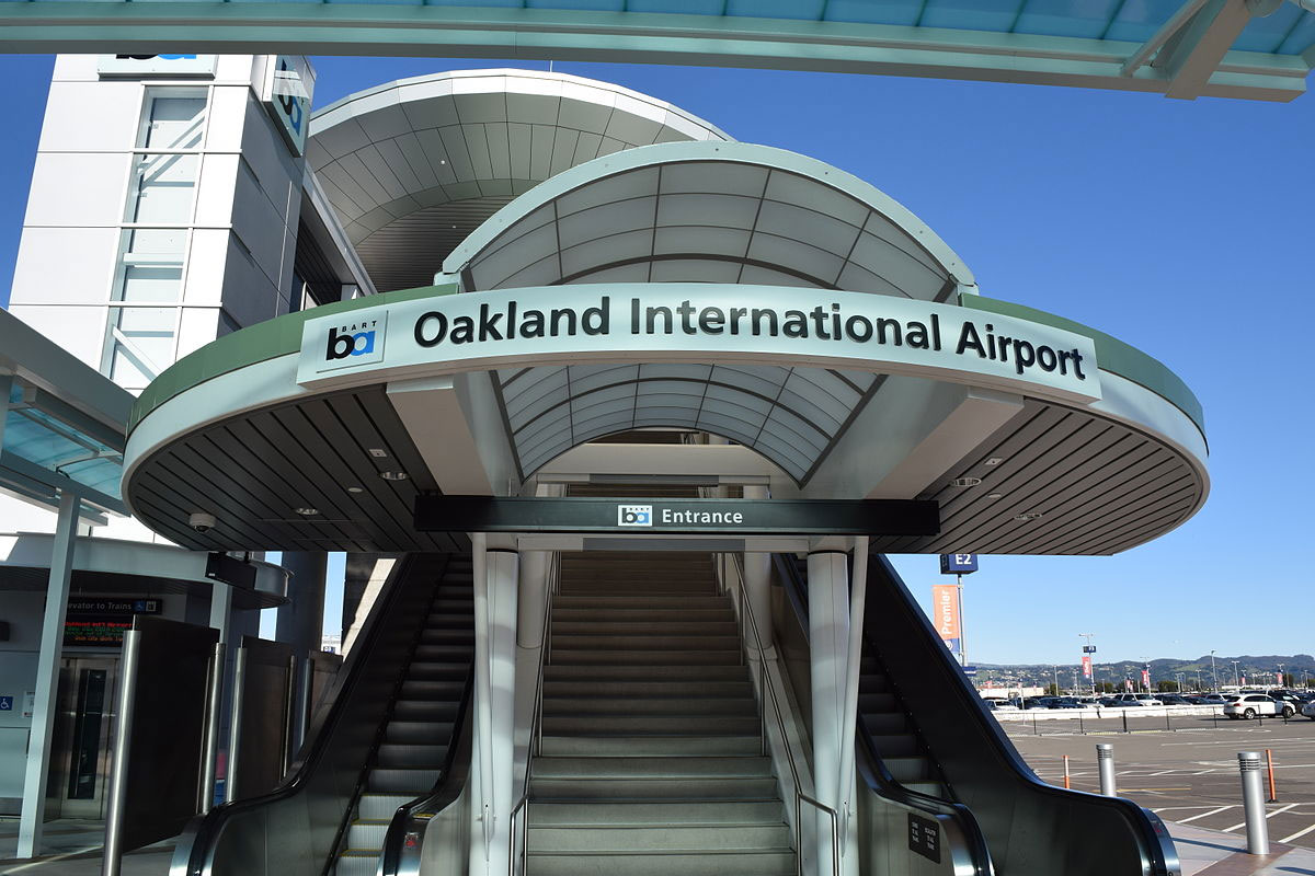 Airport – Walls Luxury Transportation